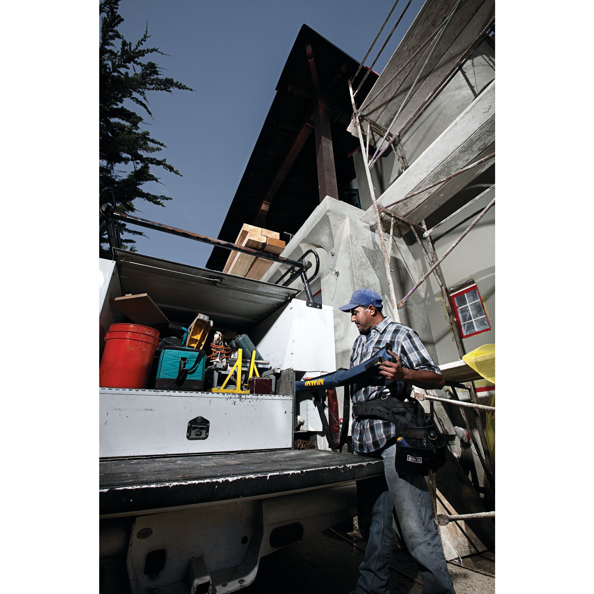 Soft Levels Case | IRWIN